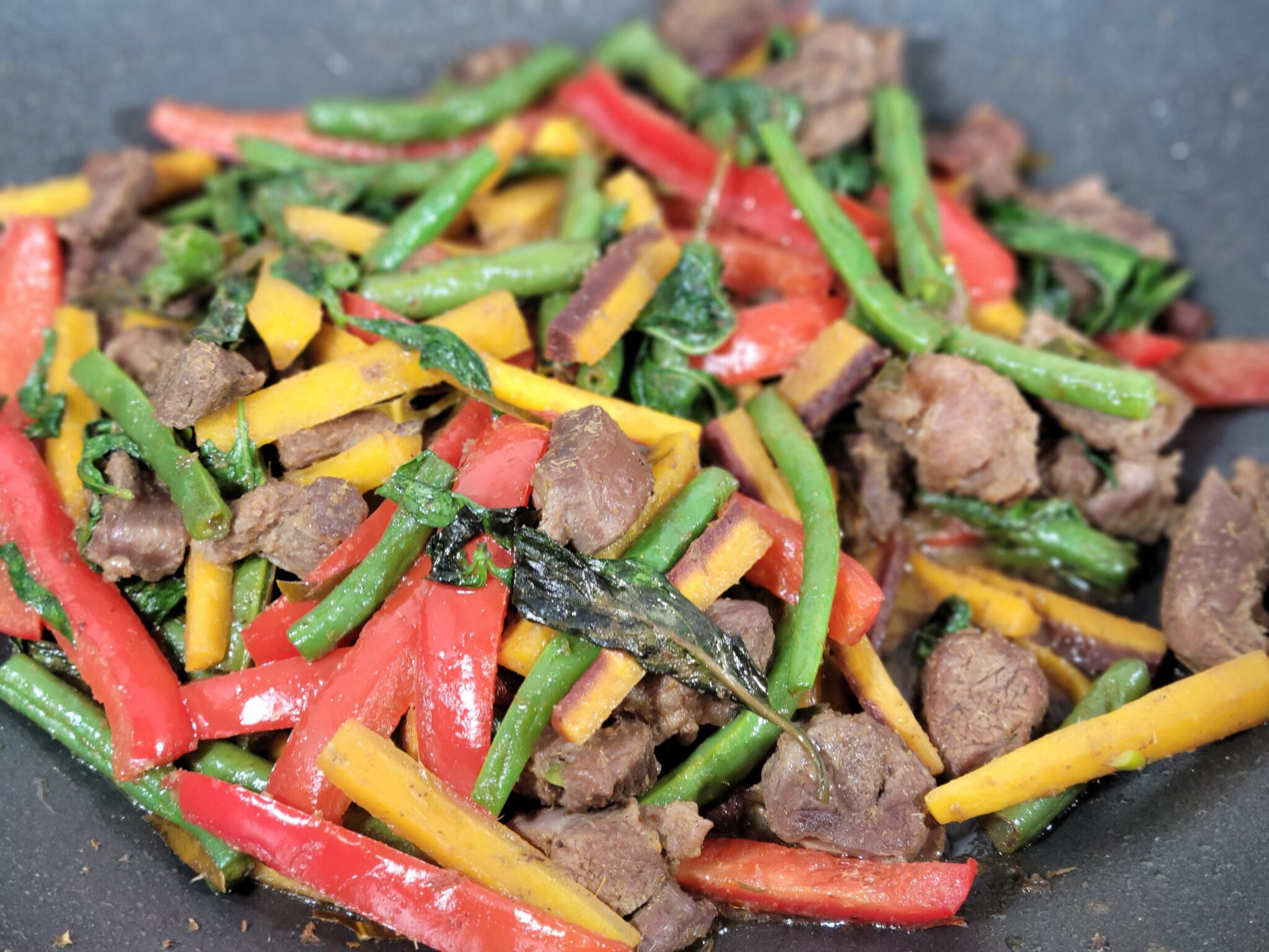 Easy, Yummy, Stir-Fried Mutton/ Lamb Recipe (เนื้อแกะผัดพริกแกง ...