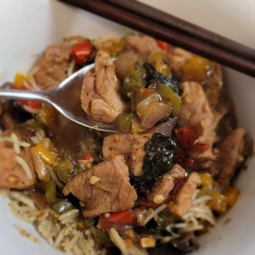Easy Stir-Fried Black-Pepper Pork Recipe - Healthy Thai Recipes